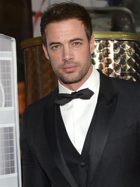 William Levy Y Su Esposa Embarazada