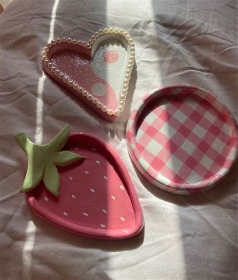 Pink Clay Trinket Dishes 🎀💗💞🌸 Clay Crafts Polymer Clay Crafts Clay