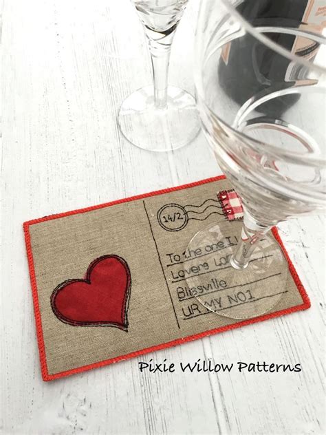 Ith Valentines Mug Rug In A Postcard Design For 5×7 Hoops Pixie Willow Patterns