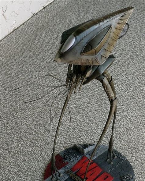 The Great Canadian Model Builders Web Page Alien Tripod