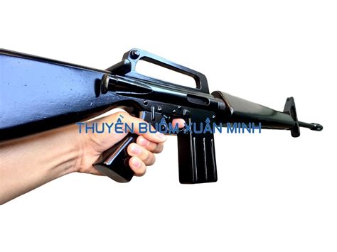 Mô Hình Súng Trường M16 Sơn Đen Tỷ Lệ 1 1 Gỗ Căm Xe Dài 100cm Showroom Tàu Thuyền Mô Hình