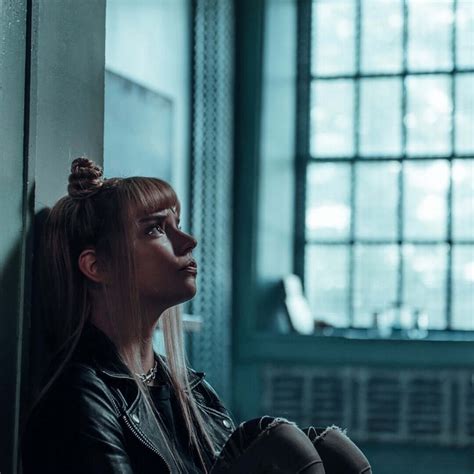 Confira Imagens Inéditas De Anya Taylor Joy Em Os Novos Mutantes