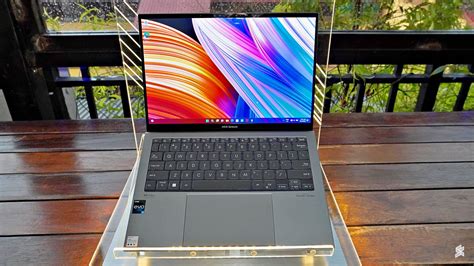 Asus Zenbook S 13 Oled Ultraportable Laptop Thats Only 1kg Heavy