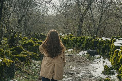 ჯეო მეგზური ნიკო ფიროსმანის სახლ მუზეუმში მუზეუმი მდებარეობს სოფელ