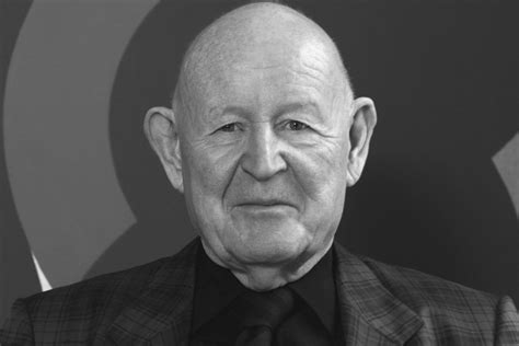 Robert Haussmann Gestalter Museum Für Gestaltung Eguide