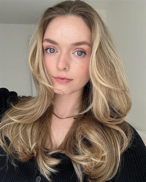 Haley Hoffman Hellohihaley • Instagram Photos And Videos