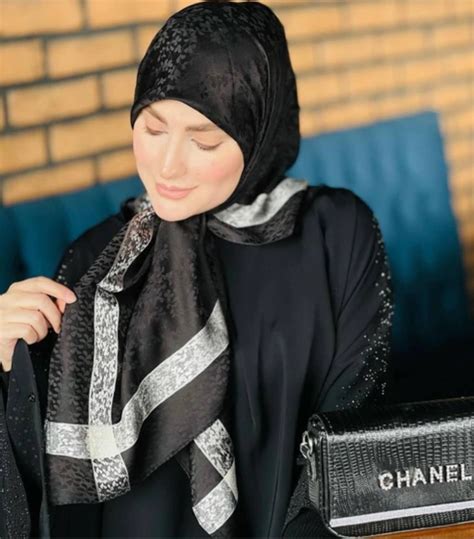 خرید و قیمت روسری مشکی ابریشم ژاکارد ترک دور دوخت قواره ۱۰۰ ارسال رایگان ترب