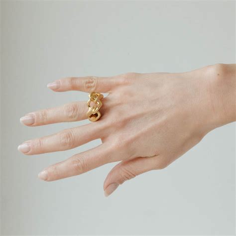 Leah Ring Juliet Aurel