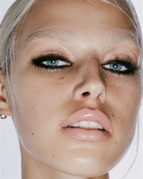 Lily Hoffman 62 Management