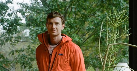 Among Friends By Hal Ebbott Echoes Of The Dead Giants Of American