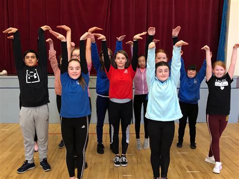 Contemporary Dance Class Midland Drama School