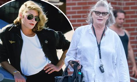 Fortune Kelly Mcgillis 245 Million And A Breathtaking Career