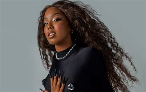 LellÊ Aposta Em Roupagem Sonora Moderna Repleta De GÍrias Do Universo ImagÉtico Feminino No Ep