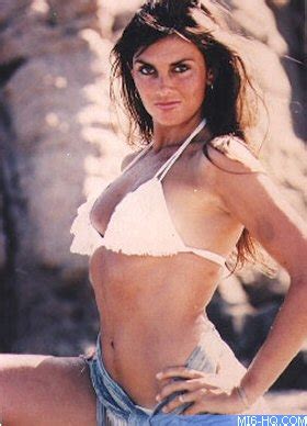 Tswlm`s Bond Girl Caroline Munro To Make A Personal Appearence Today In
