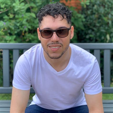 Alison Roberto Youtube