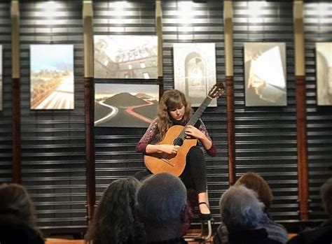 Hannah Murphy Photos — Hannah Murphy