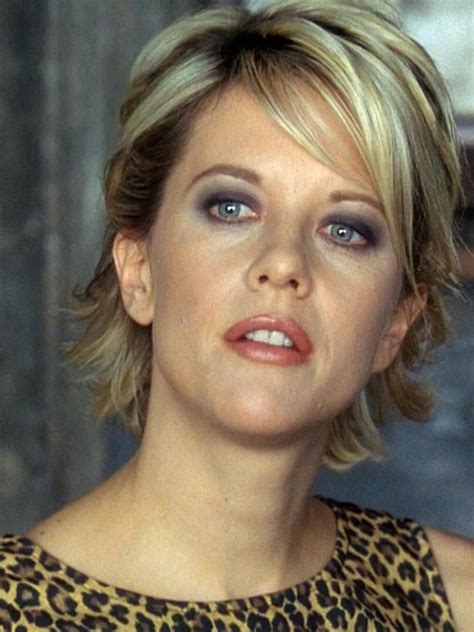 Pin By Gayle Harris On New Hairstyles Meg Ryan Hairstyles Messy