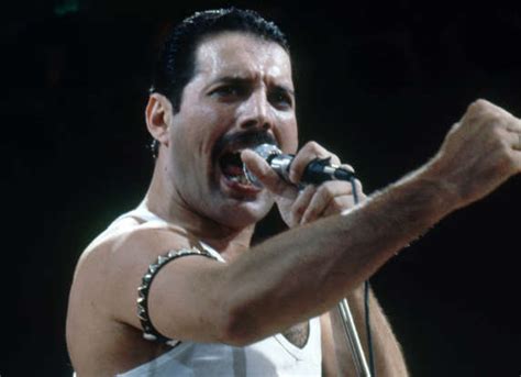 Which Singers Have The Greatest Voices In Music History