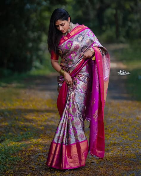 Sangeetha Sringeri Added A New Photo Sangeetha Sringeri