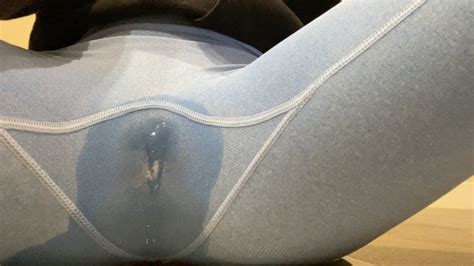 767 Peeing In Leggings Harpermadi