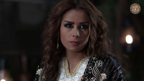 جرح الورد اجمل مشهد ام شريف من مسلسل جرح الورد رنا العظم Youtube