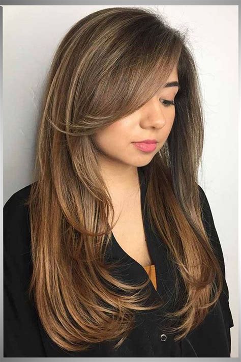 Ideal Layered Hairstyles For Long Hair Round Face With Bob Hairstyle