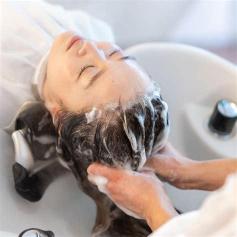 2 Shampoo Ingredients Experts Swear By To Regrow Thinning Hair Artofit