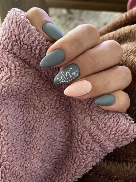 Matte Spring Nails 2024 Trendy Designs And Bold Colors