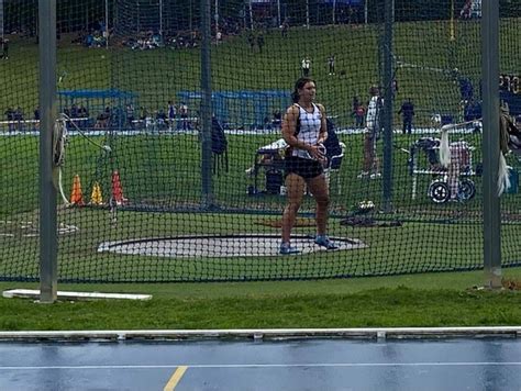 Ella Hogan Demonstrates Athletics Prowess As Summer Season Closes Nz Herald