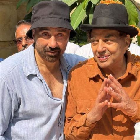 Dharmendra Celebrates His 88th Birthday With Son Sunny Deol See