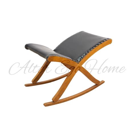 Антикварная скамья для ног 1920-х гг.