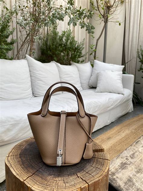 15 Mini Picotin Anthurium