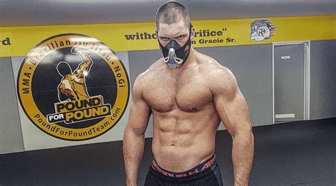 Florian Munteanu Jouera Le Fils Divan Drago Dans Creed 2