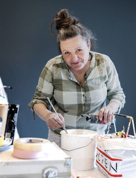 Malerin Stephanie Wegmann 44 Dreckige Farben Sind Besser Als Reine Workzeitungch