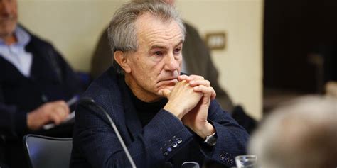 Pérez Royo Loperació Contra Puigdemont Fa Pudor De Clavegueres