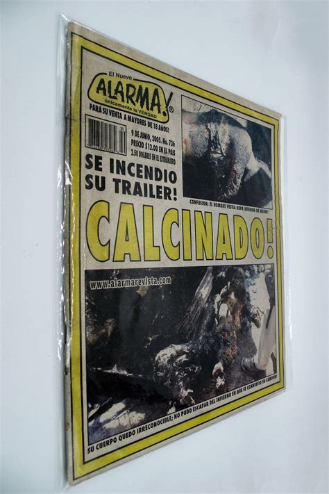Rare Vintage Alarma Mexican Newspapaer Magazine True Crime Nota Roja