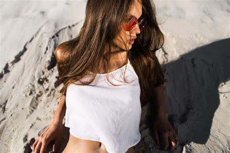 75000 Wet Tshirt Girls Pictures