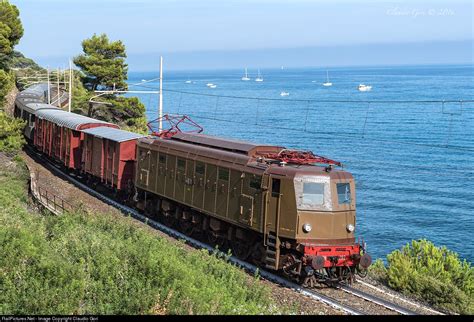 Railpicturesnet Photo 202 Ferrovie Dello Stato Fs E428 At San