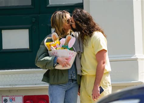 Heidi Klum Shares A Smooch With Husband Tom Kaulitz During Easter Outing