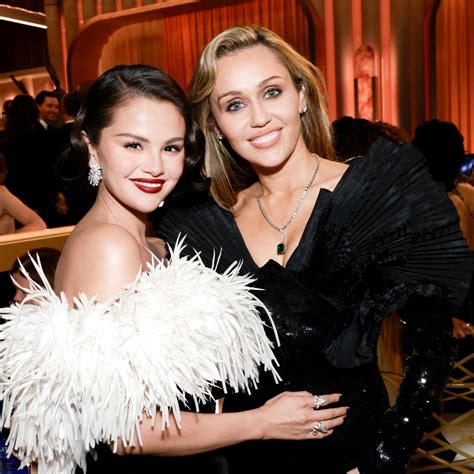 Miley Cyrus Reveals Pamela Anderson Was Her Role Model Growing Up I