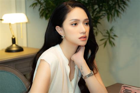 Hương Giang Gục Ngã Bật Khóc Vì Người Thứ Ba Trong Mv Mới