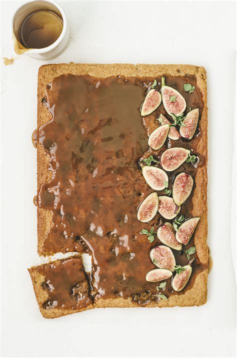 Grain Free Sticky Toffee Fig Pudding Cake