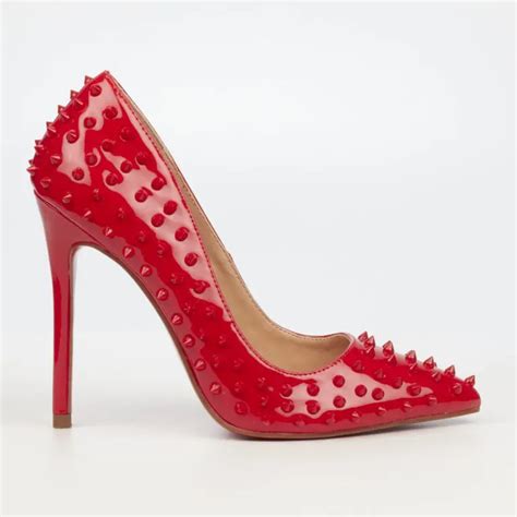 A Guide To Court Shoes