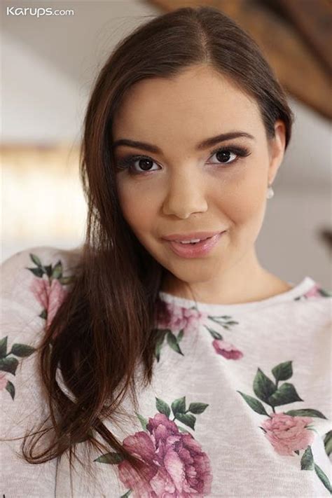 Sofia Lee Pictures Hotness Rating Unrated