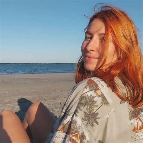 Sofia Maiardi Sofiamaiardi • Threads Say More