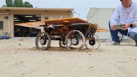 Nasas Trio Of Mini Rovers Will Team Up To Explore The Moon Nasa Jet Propulsion Laboratory Jpl