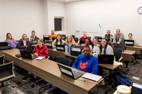 Apsu Collaboration Offers Free 2023 Tax Preparation Services