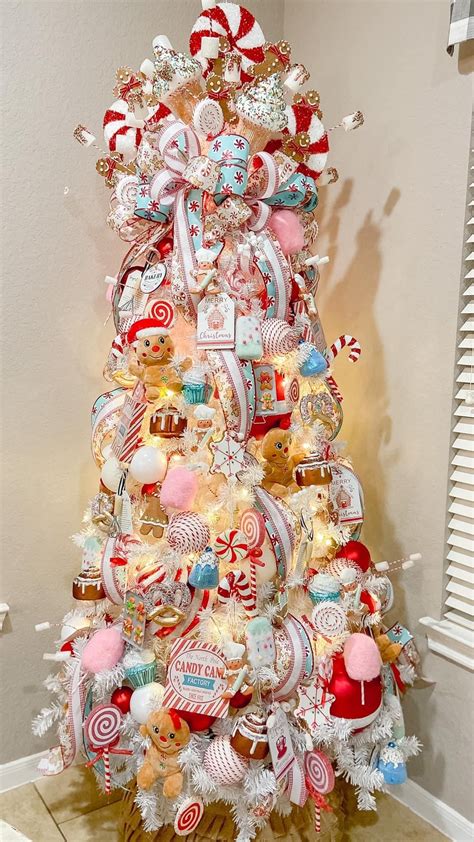 Gingerbread Christmas Tree