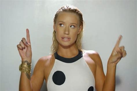 Jennifer Lopez And Iggy Azalea Strip Down And Shake It — Watch ‘booty