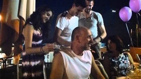 הענקת דרגת פלאפל משפחתית Youtube